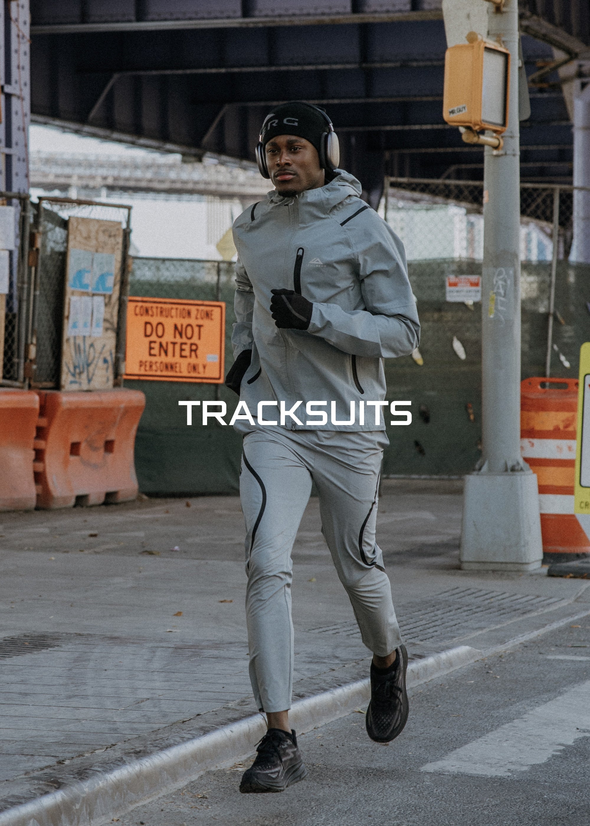 Men's Running Tracksuits | Trailberg Performance