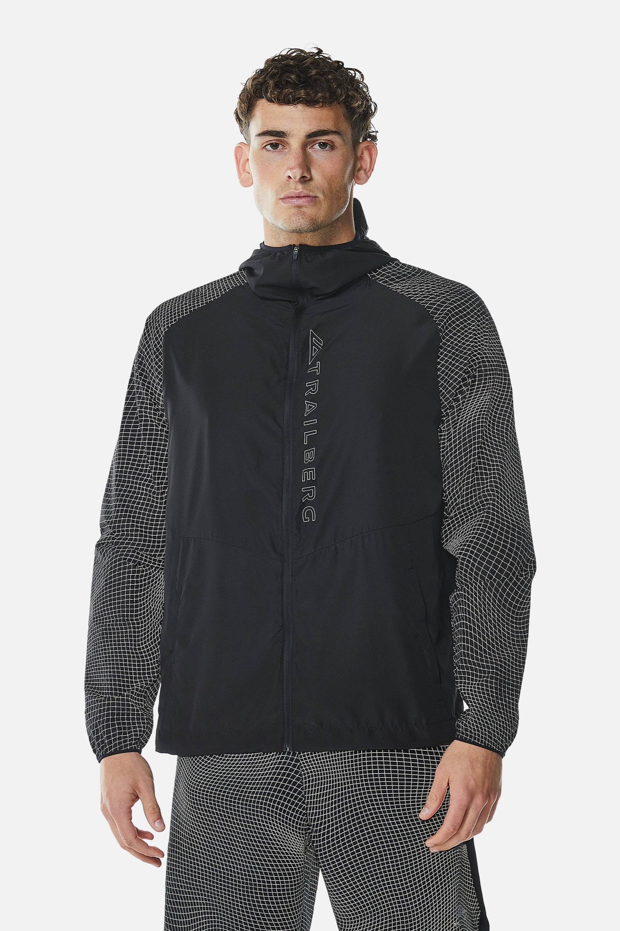 Aspect Windbreaker - Black